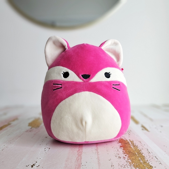 Squishmallows | Toys | Squishmallow Kellytoy Fifi The Fox 28 9 Hot Pink ...
